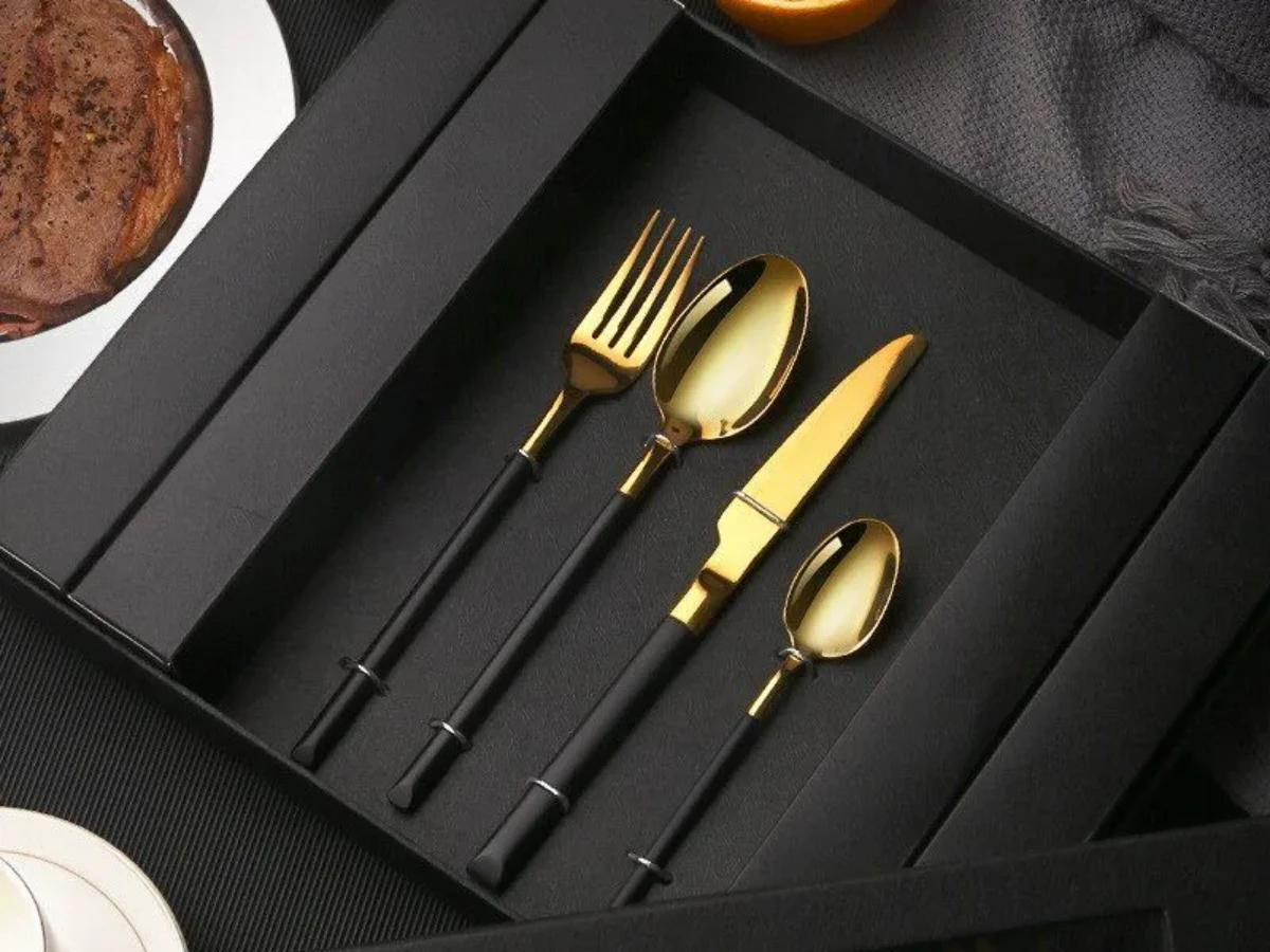 Silverware Packaging Guide: Secure & Brand-Boosting Solution